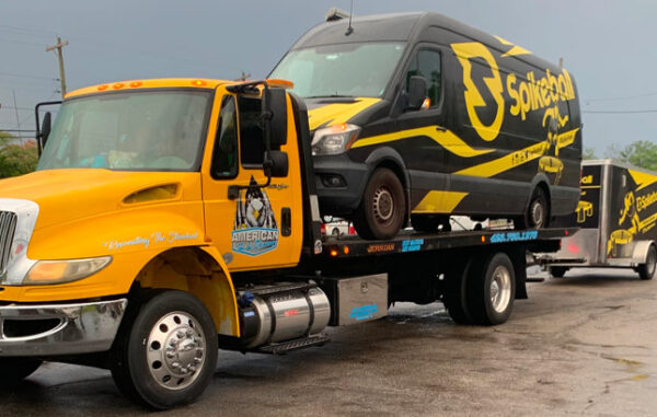 Professional Towing Services - American Tow and Recovery